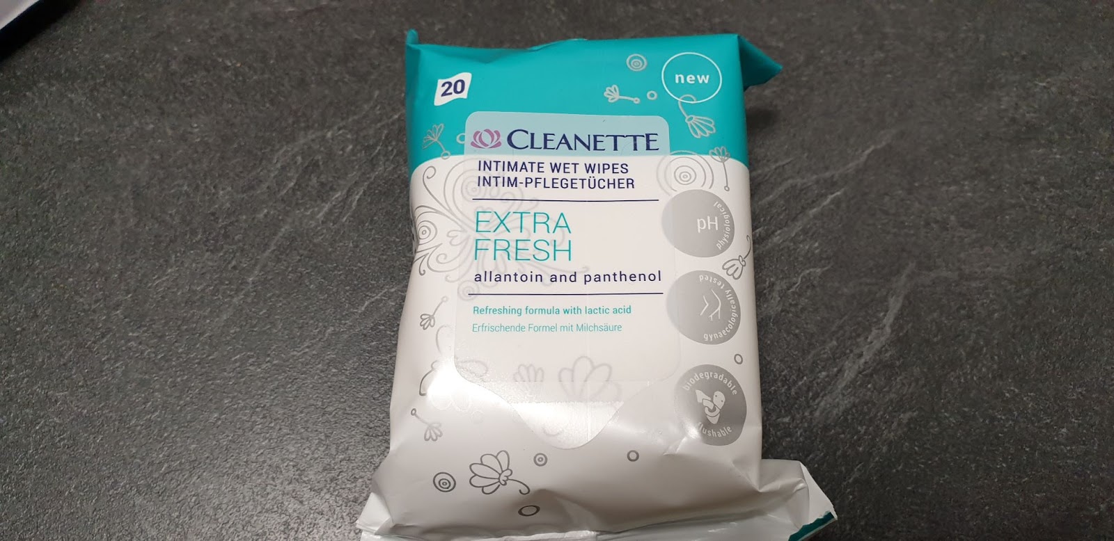 Heike testet: Cleanette Intim-Pflegetücher und Cleanette Abschminktücher