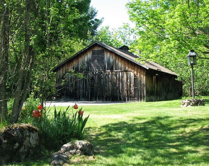 Log Cabin Gothic