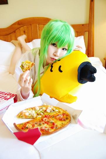 Cosplay Photos in Zip: Code Geass CC with Pizza Cosplay by Tatsuya