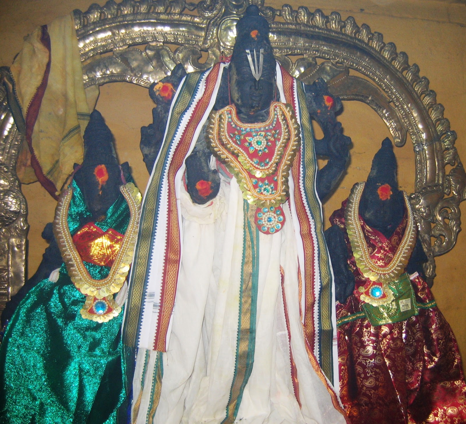 Temple, Travel and Sport: Pathamadai Kariya Manikkam Perumal Temple