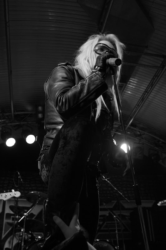 Est.1987: Reckless Love // Interview with front-man Olli Herman & Live ...