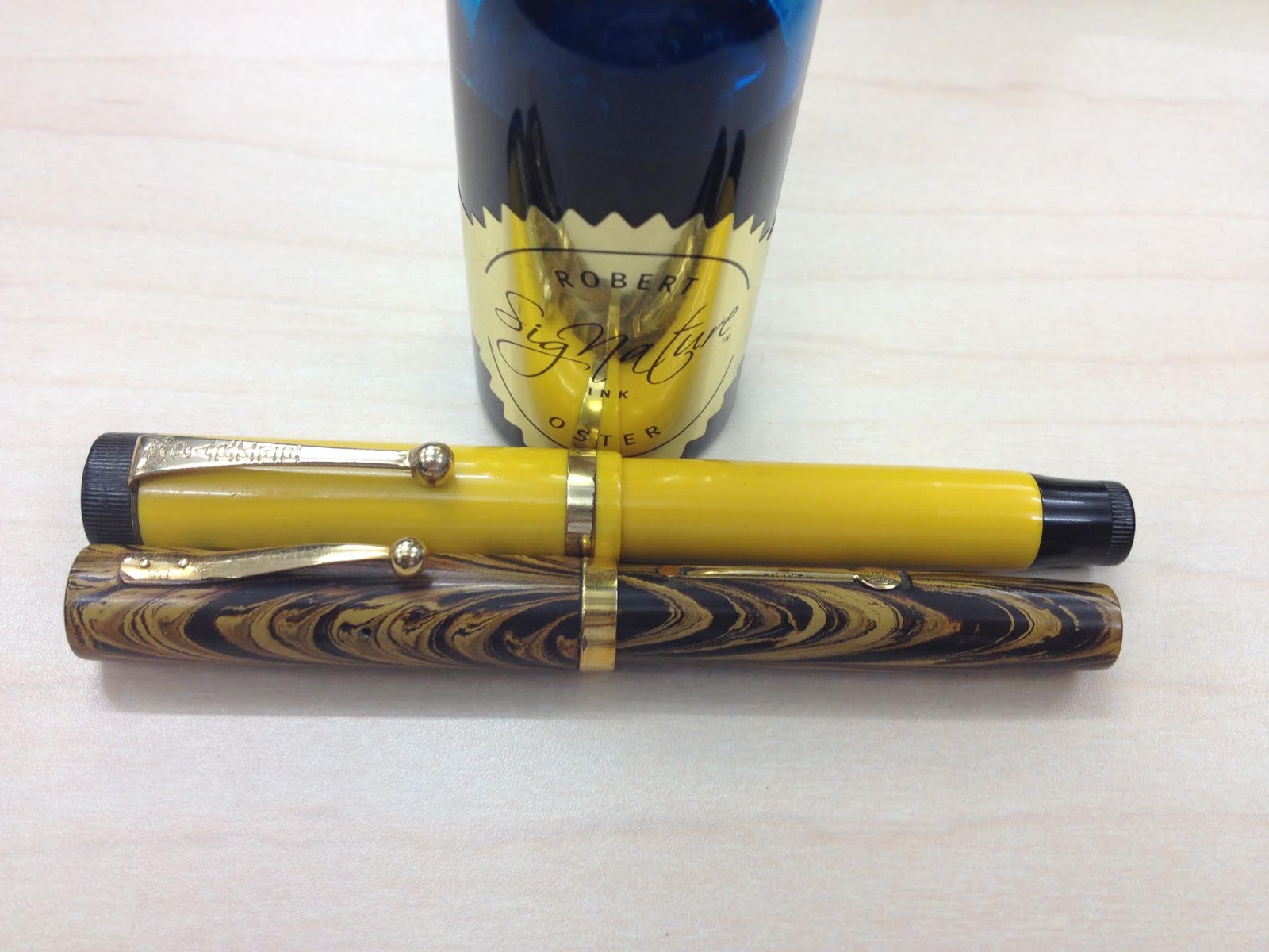 Vancouver Pen Club: September meeting photos