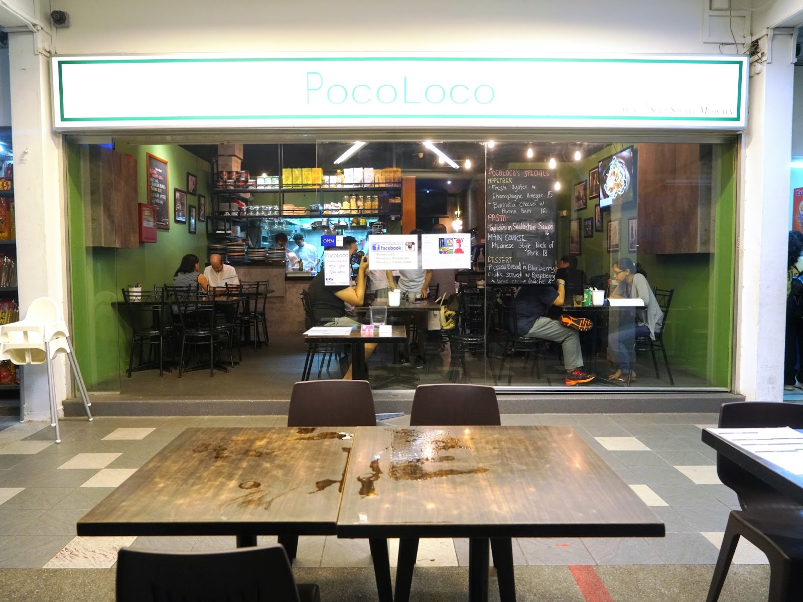 PinkyPiggu: Poco Loco @ Ang Mo Kio ~ Affordable Italian Grub In The ...