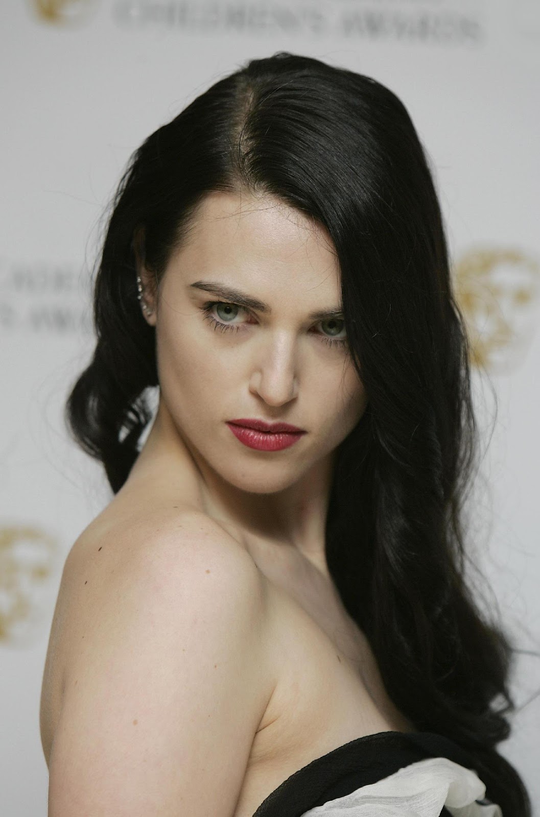Best Cleavages in The World: Katie McGrath Cleavage