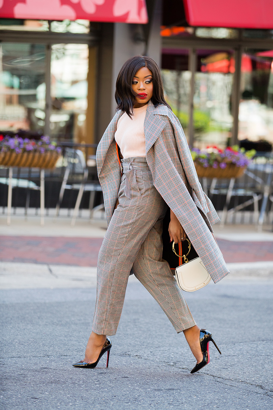 Best Way To Wear Check Print For Work - Jadore-Fashion