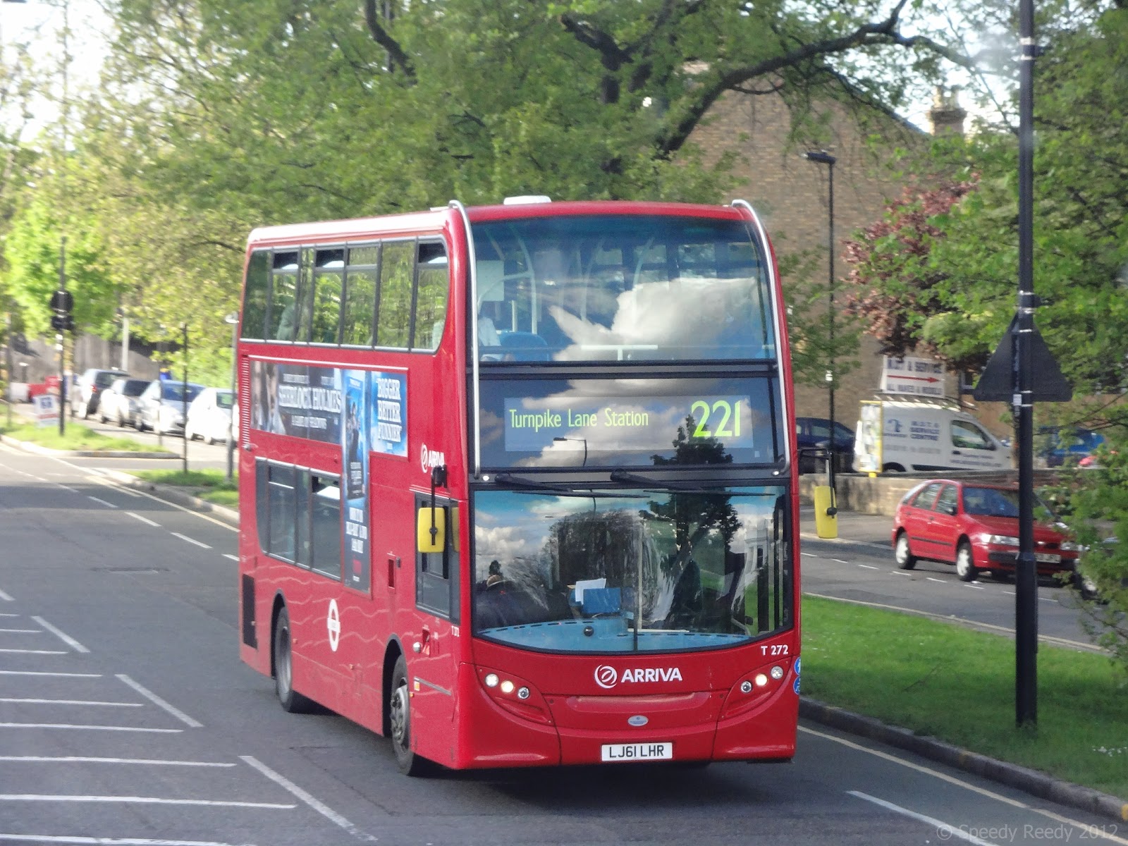 We're on Alloverlondonbusblog.blogspot.com: Route: 221 - Allover the ...