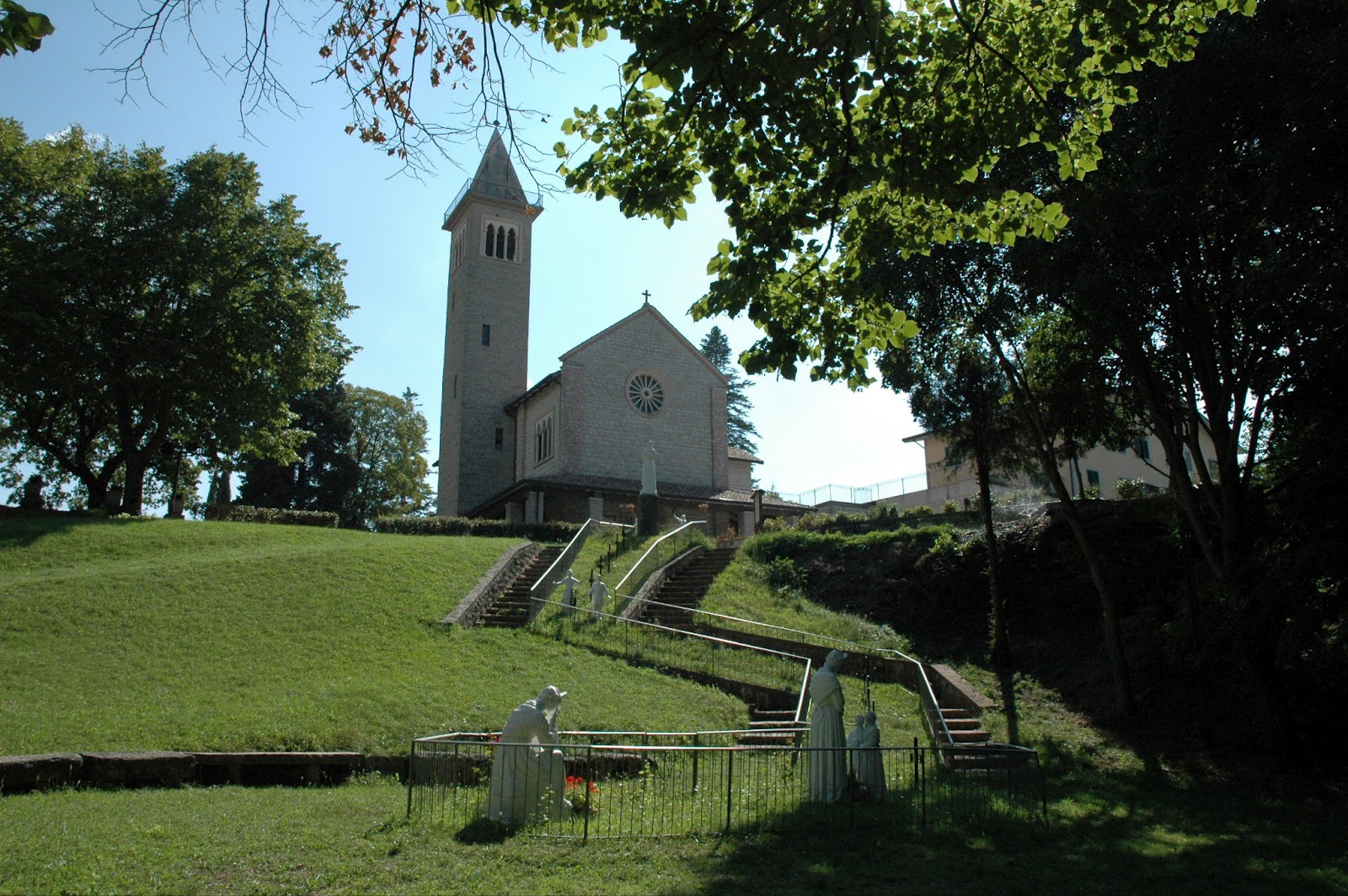 SALETTINIAN: ENCUENTRO EUROPEANO A SALMATA, ITALIA