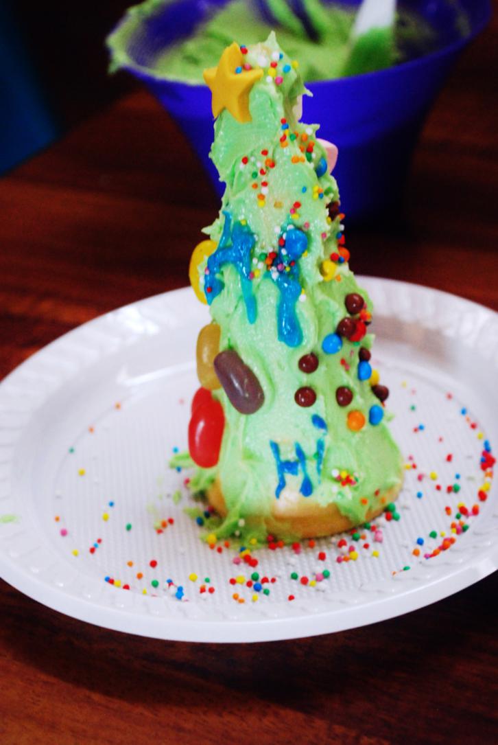 Messy Church @ Dapto Uniting: PHOTOS #2: Messy Christmas Dec '12