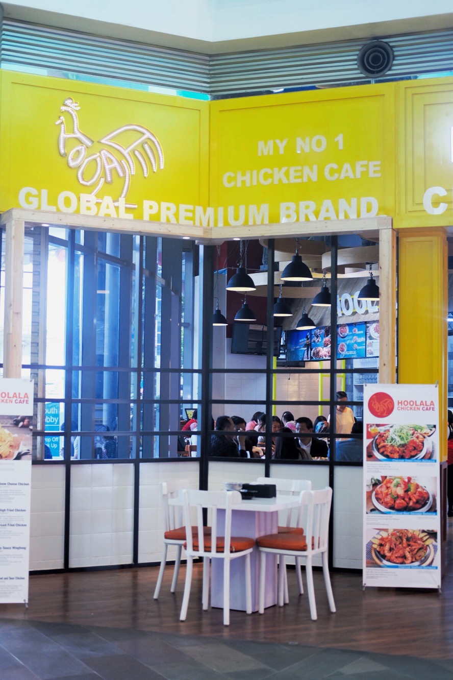 Ivy's Life: HOOLALA CHICKEN GANDARIA CITY JAKARTA