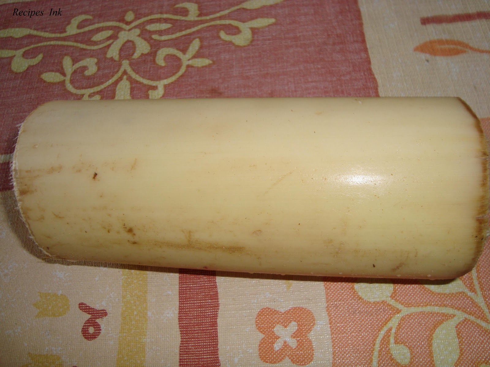 Recipes Ink.: Vazhai Thandu(Banana stem) Raita