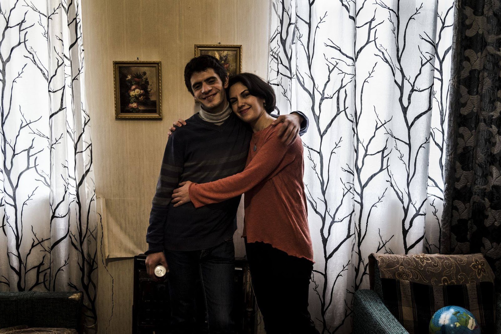 ხელი ხელს ბლოგი | Hand in Hand Blog: ფოტოგრაფ Maurice Wolf-ის ფოტოები