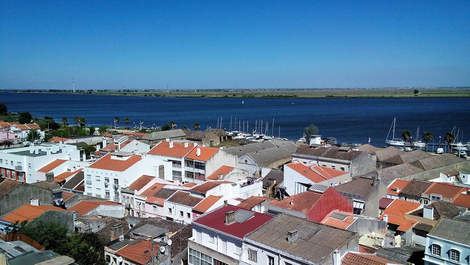 De Manta no Sofá: Lugares - Miradouros sobre as Lezírias e o Rio Tejo
