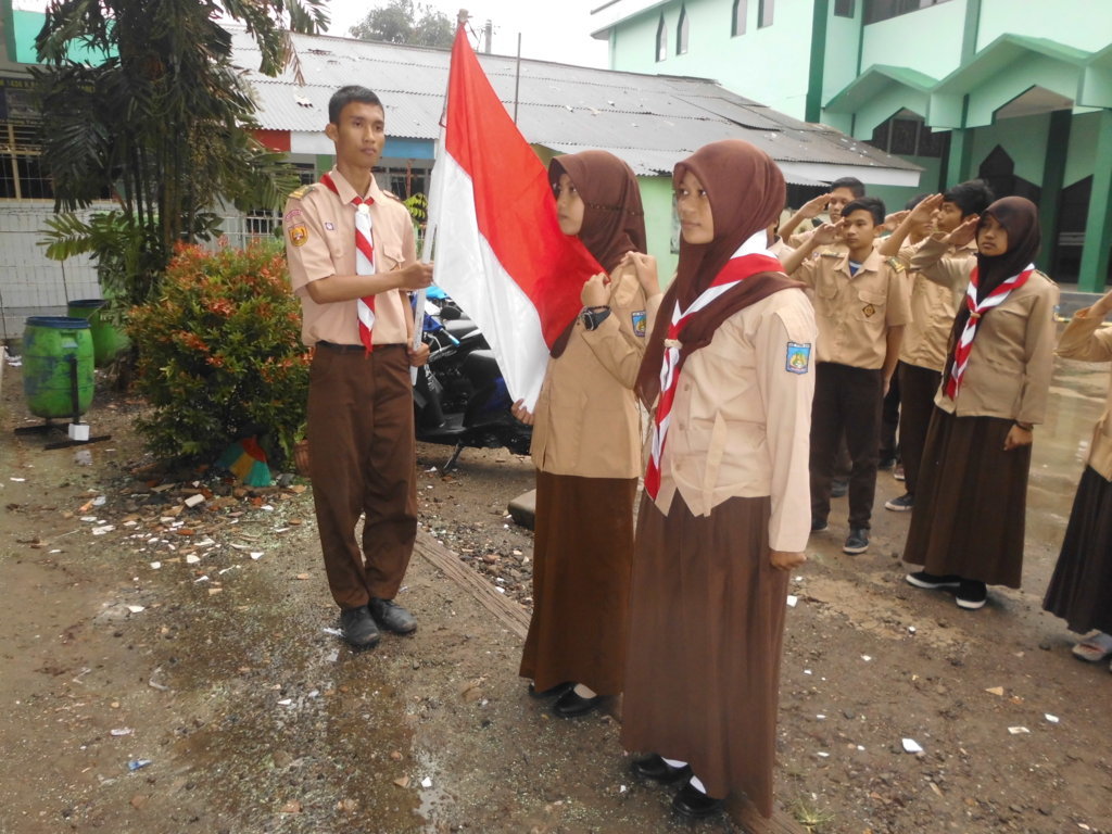Pelantikan TKU Bantara dan Laksana Pramuka Penegak SMA Islam Alfalah