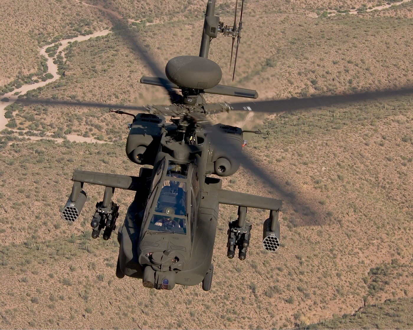 Deadly Boeing AH-64 Apache | Army and Weapons