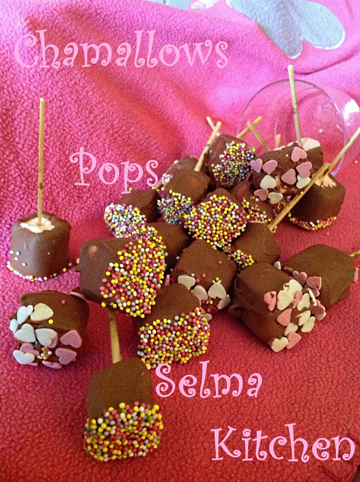 Selma Kitchen: Chamallow pops.Marshmallow pops.