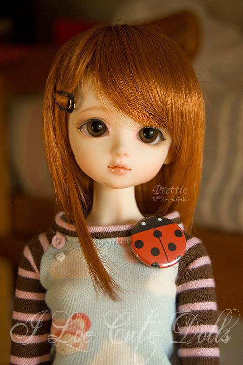 បណ្ណាល័យរូបភាព: Doll