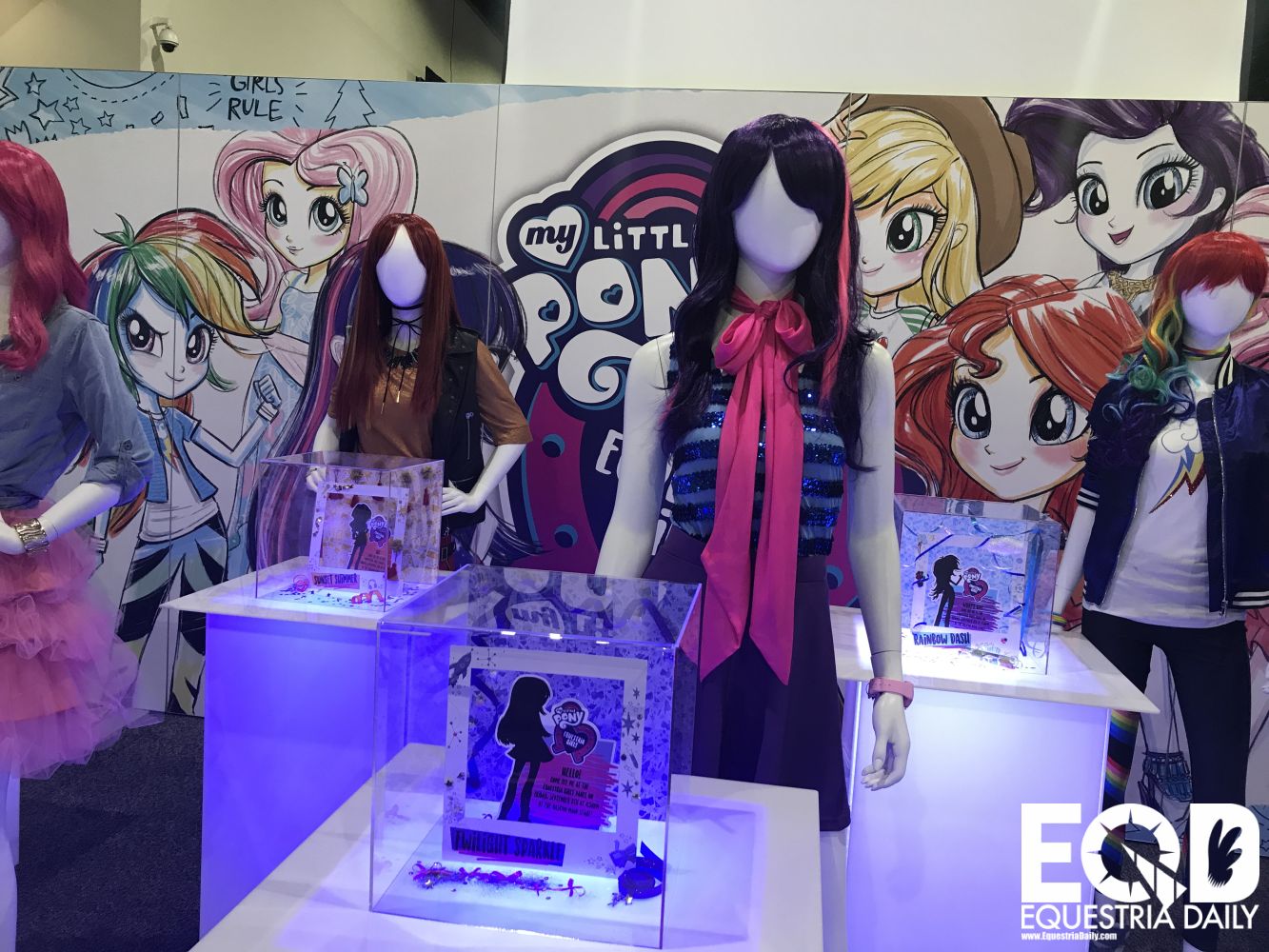 Equestria Daily - MLP Stuff!: HASCON: Equestria Girls Booth Tour