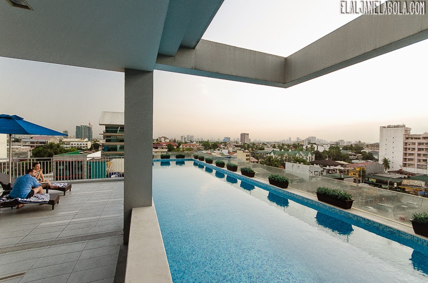 Elal Lasola Travel & Photography: Quezon City | Luxent Hotel