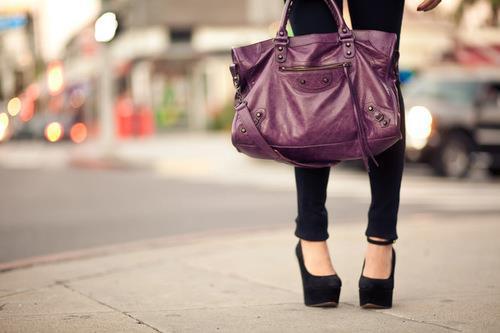 How to Choose Stylish Handbags - iSTYLE 360