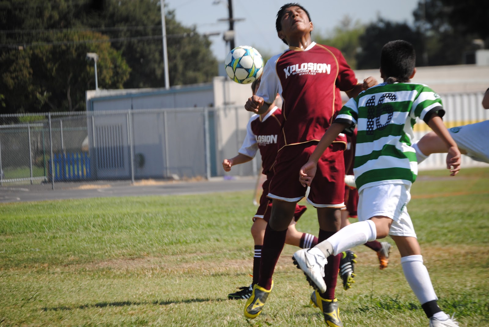 Xplosion can "Kick it"