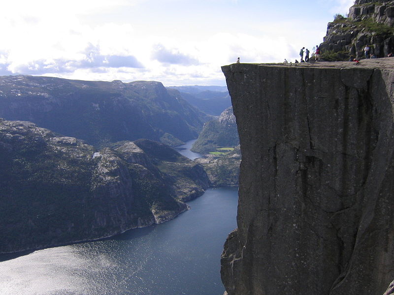 World Beautifull Places: Fjords and the Preikestolen cliff Norway