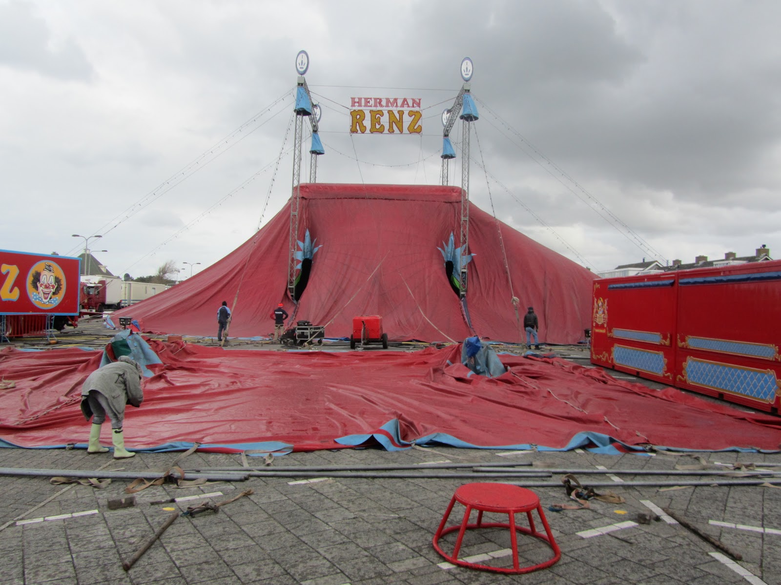 CIRCUS PHOTO MAGAZINE: HERMAN RENZ VOOR DE 15E KEER IN NOORDWIJK