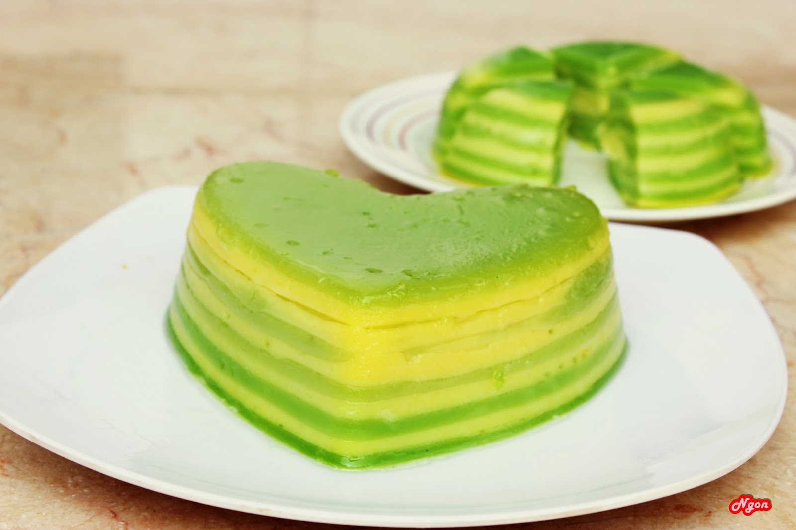 ẨM THỰC VIỆT: Bánh Da Lợn – Vietnamese Steamed Pandan Layered Cake