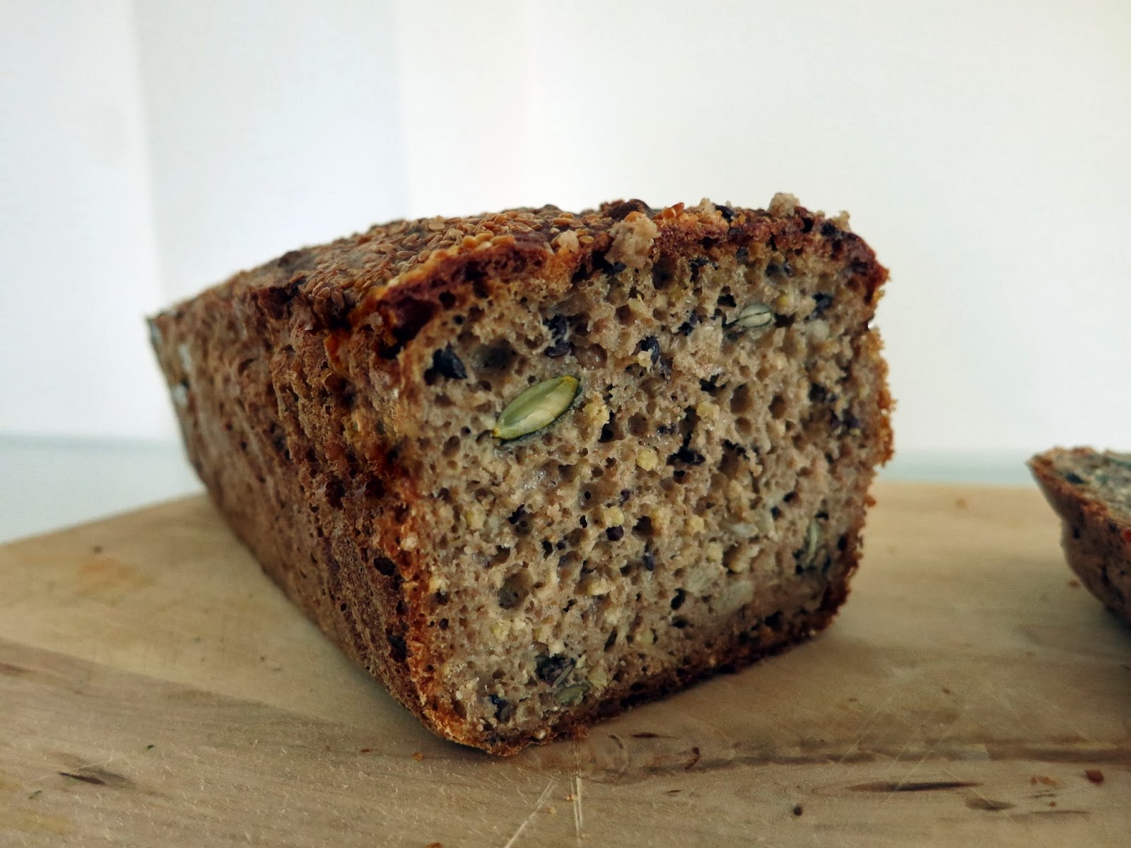 Ugotuj mi mamo BLW: Chleb razowy z ziarnami