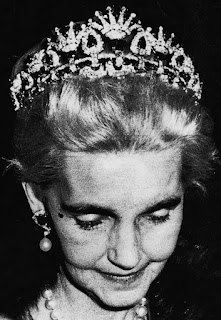 Tiara Mania: Barbara Hutton's Ruby Necklace Tiara