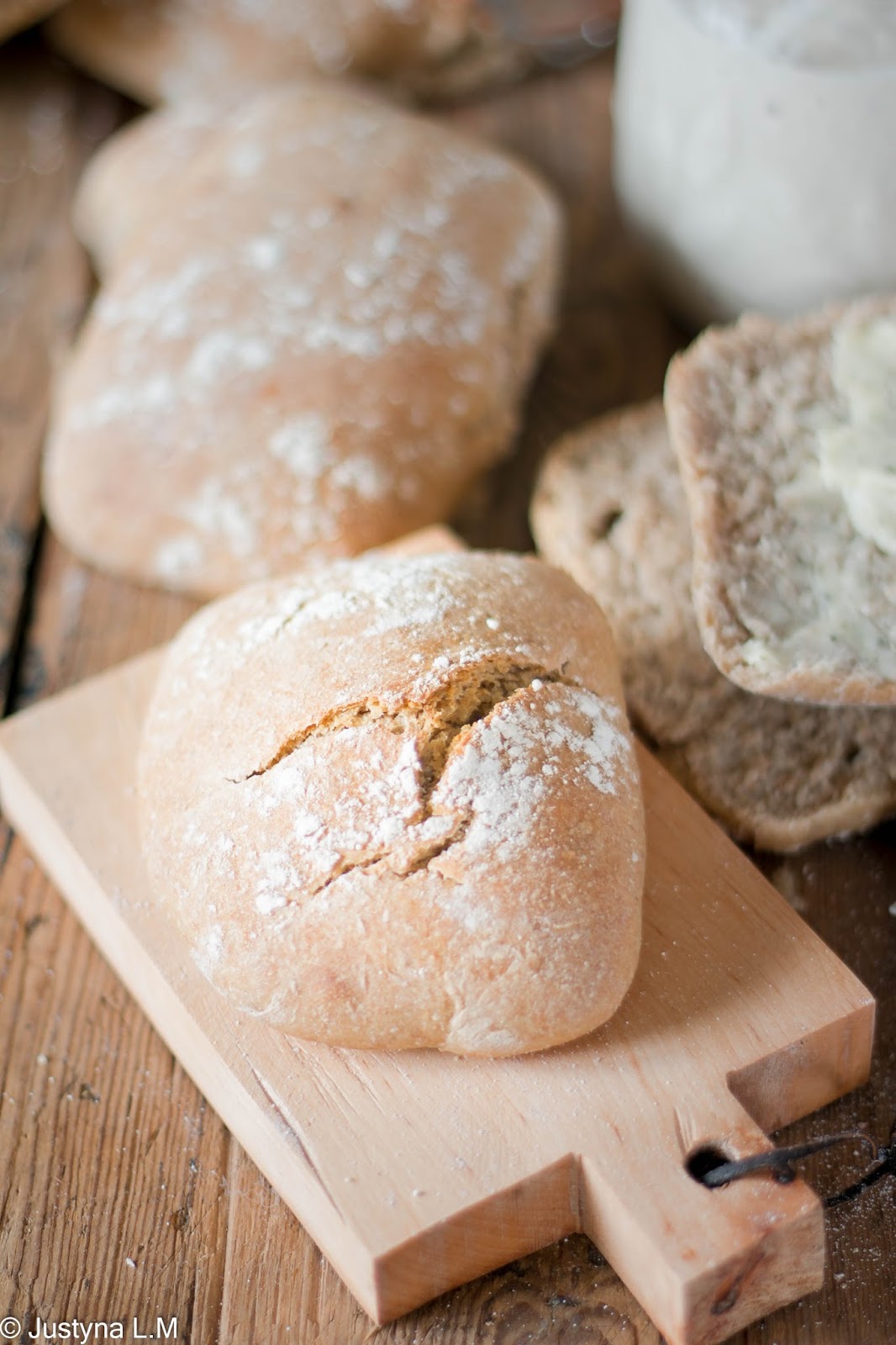 Bułki grahamki na zakwasie żytnim