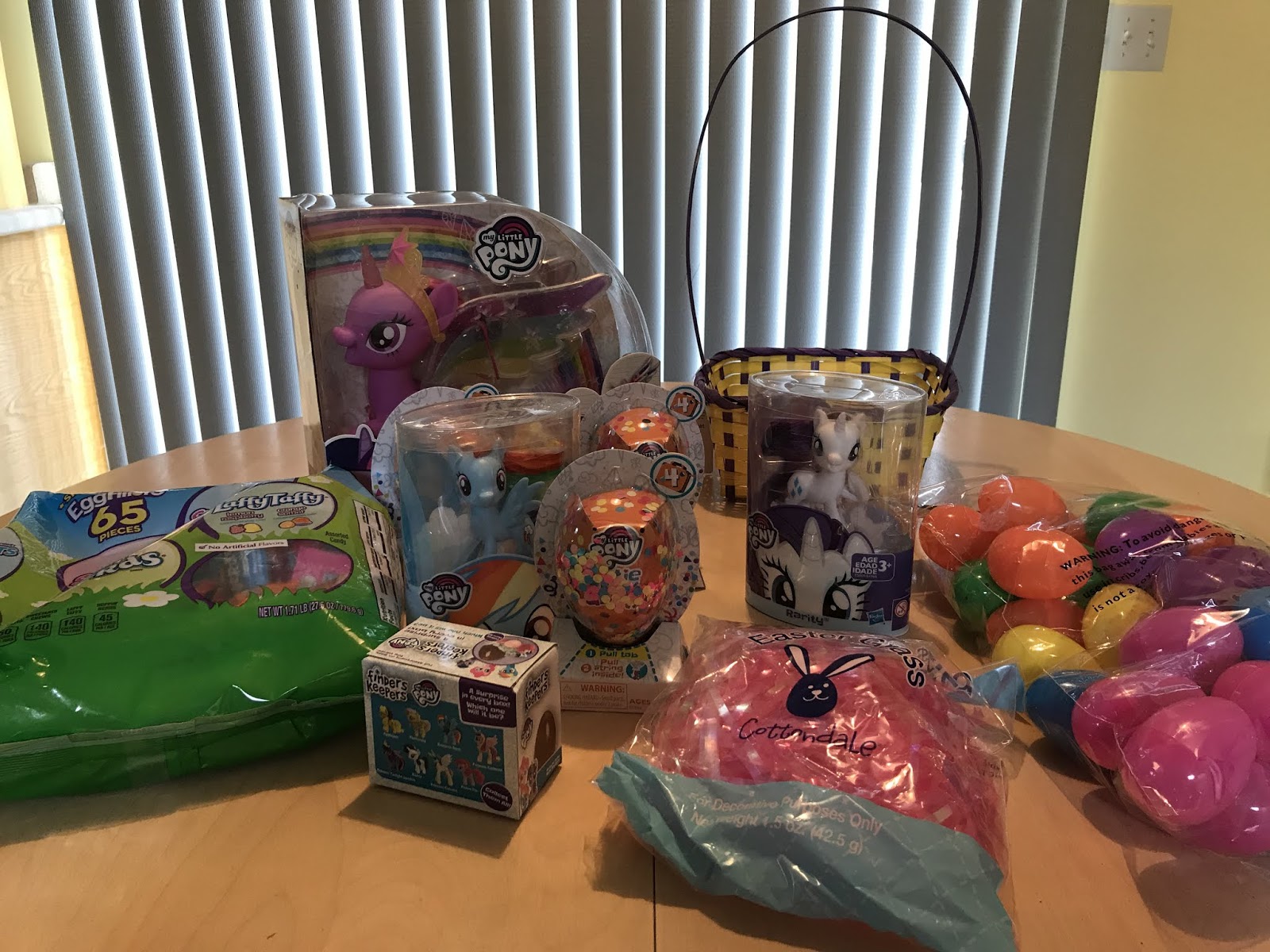 Equestria Daily - MLP Stuff!: 2019 Do it Yourself MLP Easter Basket!