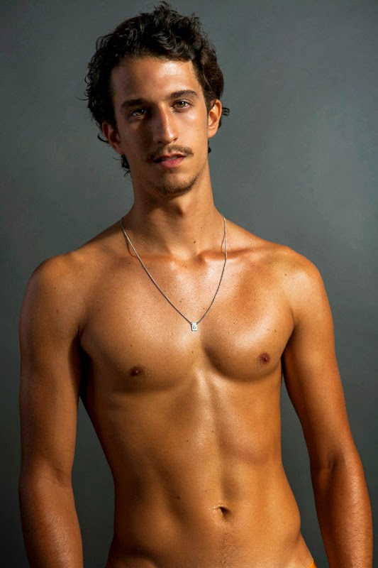 Closer Models: Tiago Freitas