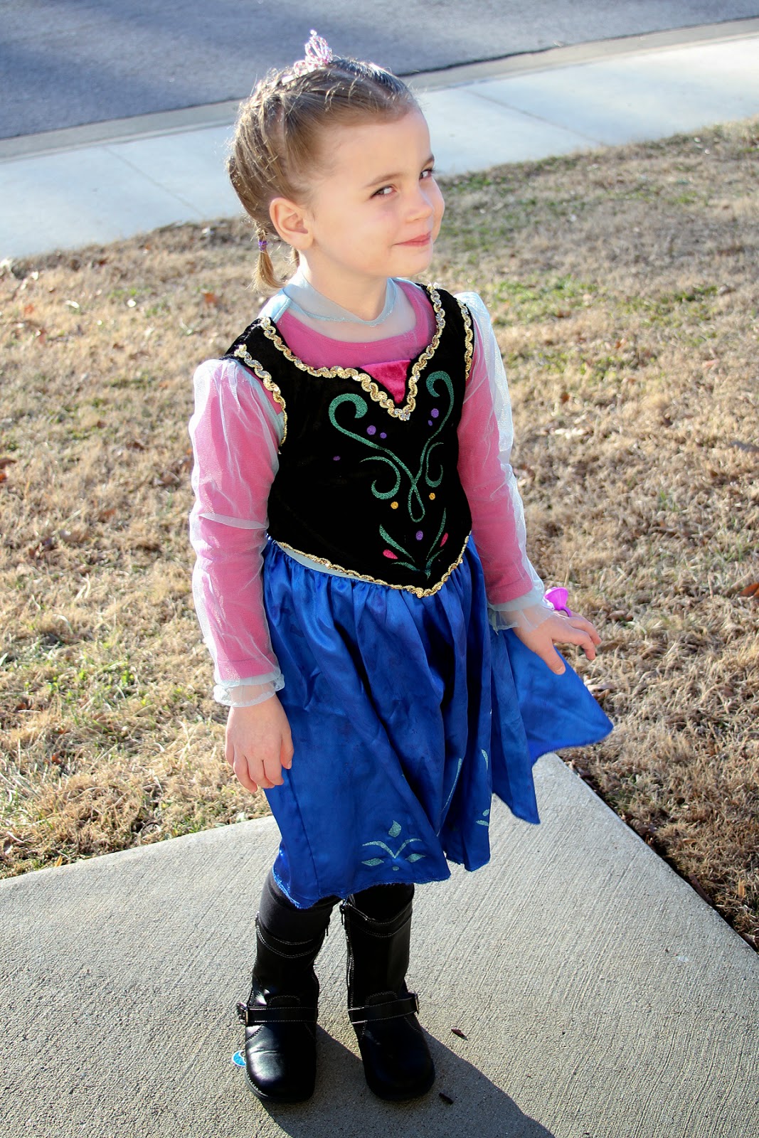 The Cullinan Family: Aoife's Obsession with Frozen