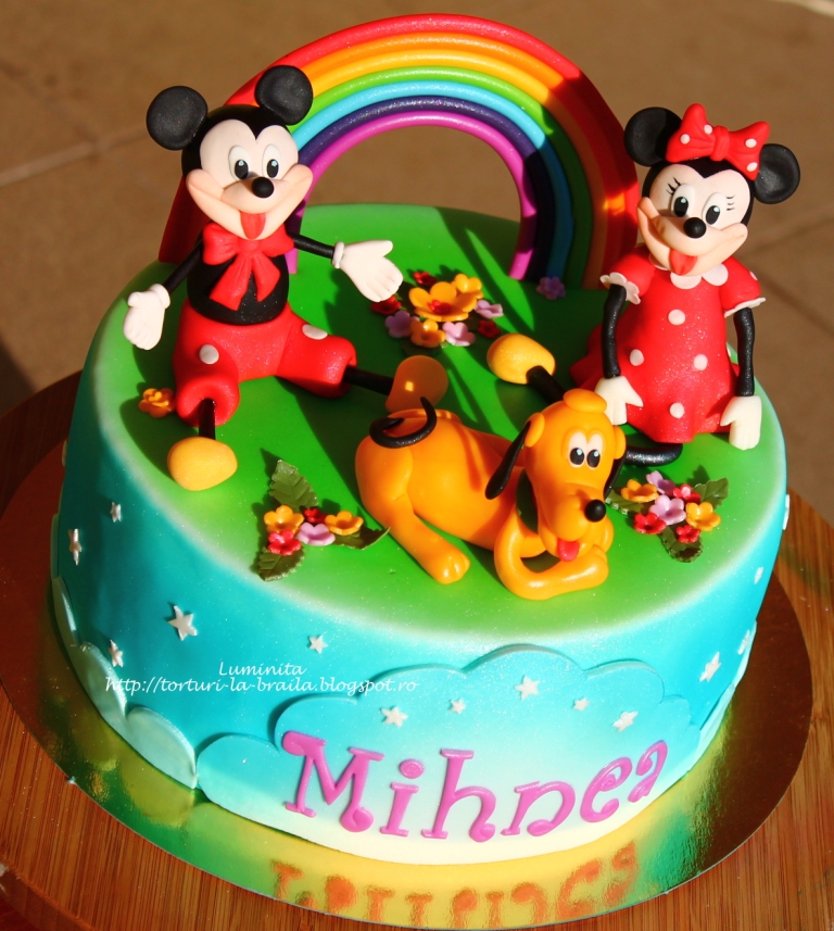 Parfum si culoare in bucataria mea. Torturi personalizate la Braila ...