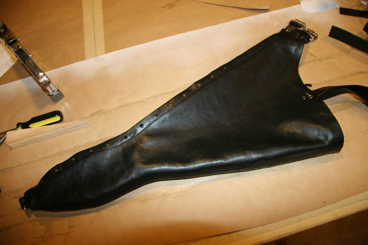 A fetish leathercrafters journal: Make an Armbinder - Step-by-Step
