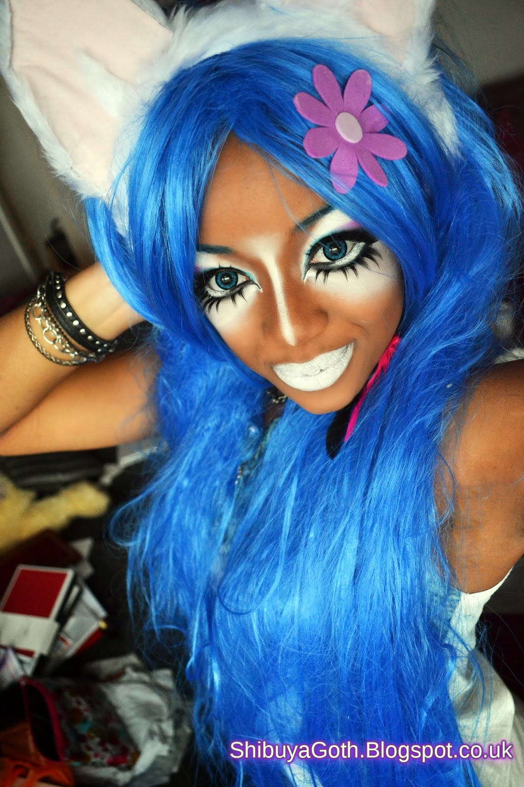 ☆Kyou Kitsune★: Manba Makeup Tutorial!