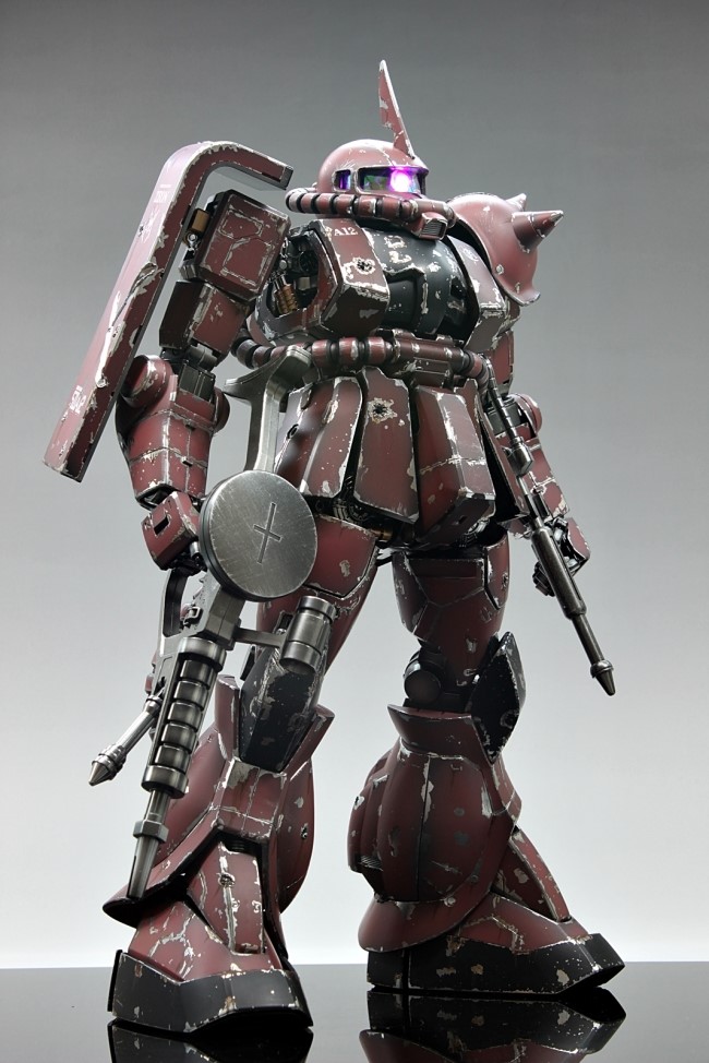 GUNDAM GUY: PG 1/60 MS-06S Char's Zaku II - Battle Damage Build w/ LED