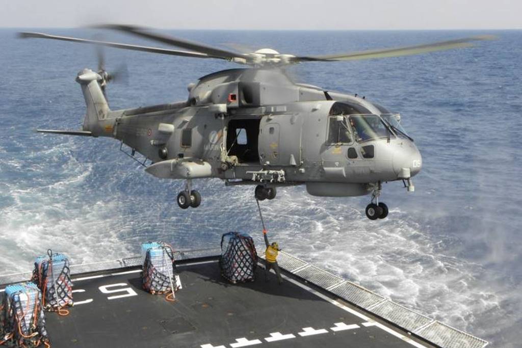 Leonardo: 380 mln EUR contract for maritime multirole helicopters with ...