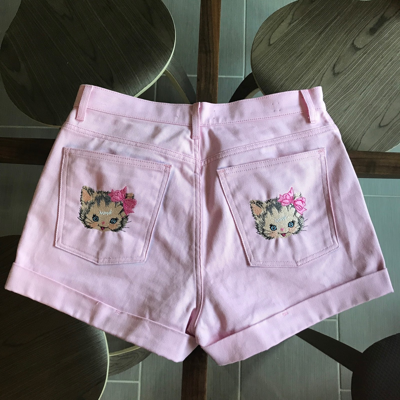 Kitschy Kitty Shorts Tutorial | Ready-to-Swear