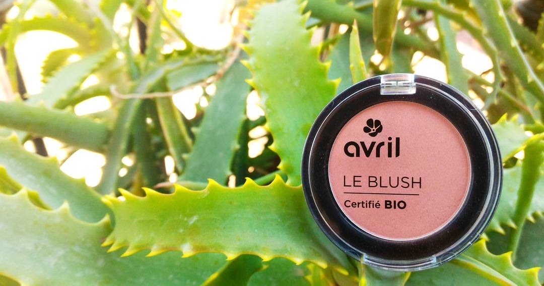Blush in "Rose Praline" - Avril Cosmetiques