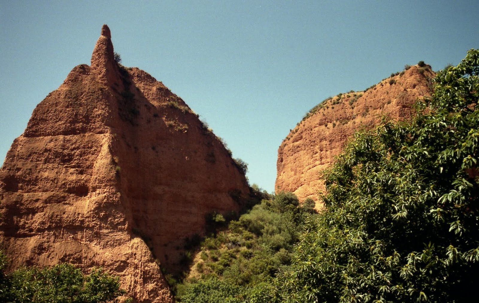 Paisajes y monumentos de España: Las Médulas León