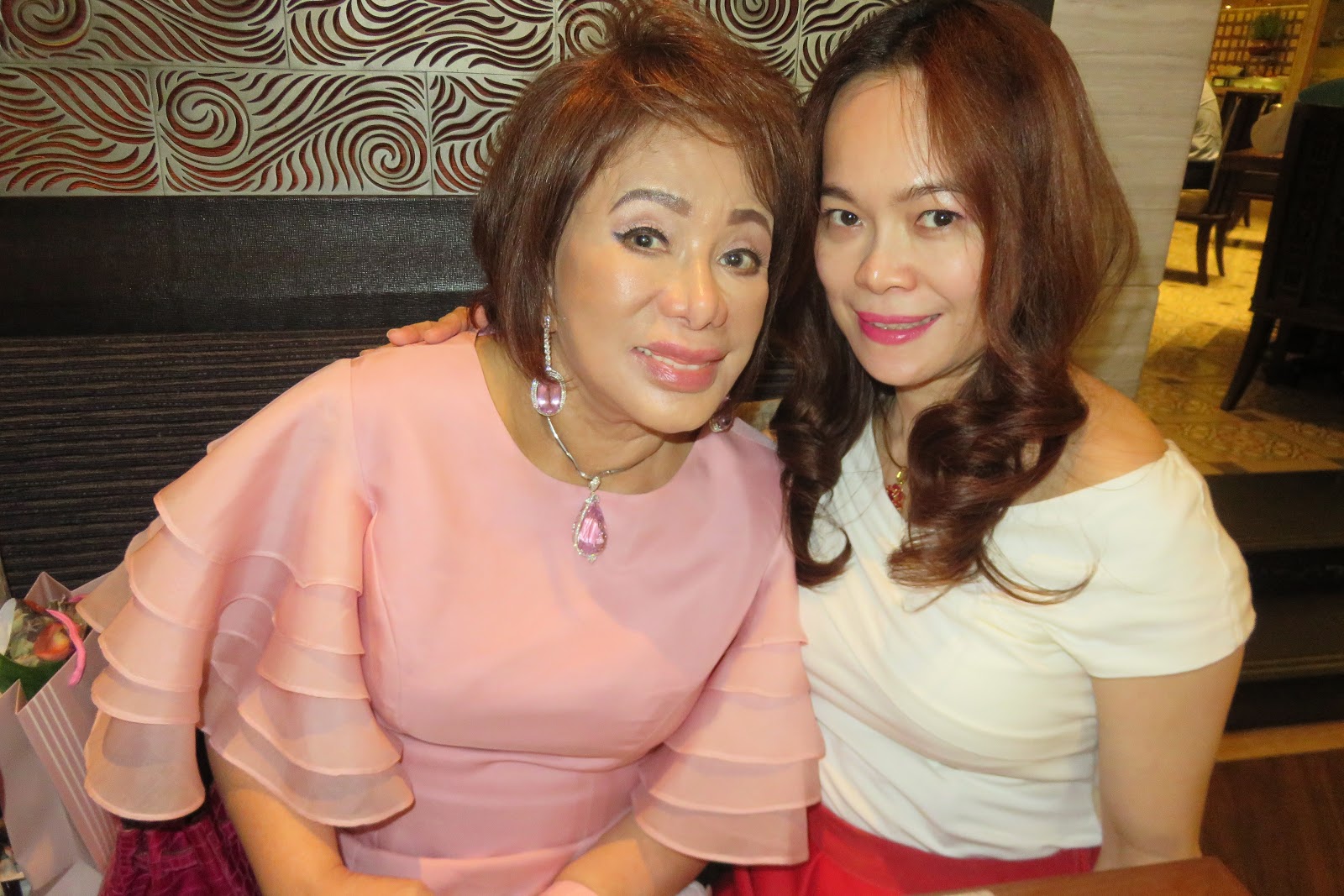 Kee Hua Chee Live!: LILLIAN TAN CELEBRATED HER BIRTHDAY AT MOSAIC ...