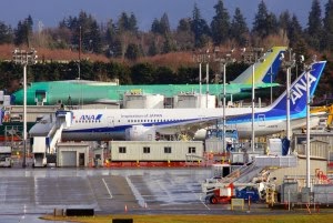 KPAE Paine Field: Paine Field December 23