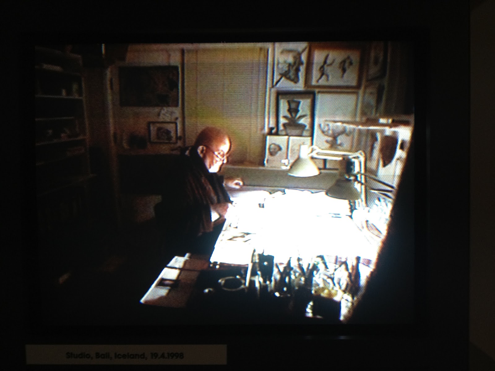 S P E C T A C U L A R U M: DIETER ROTH: DIARIES OF A NOBODY SOMEBODY