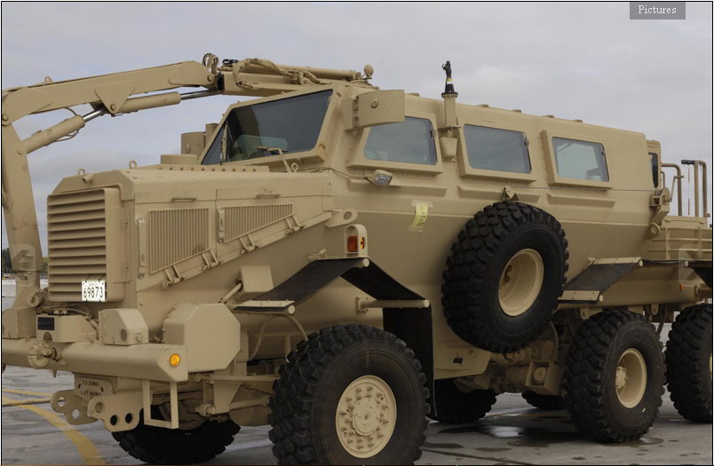 paperhobby: Buffalo MRAP 1:35