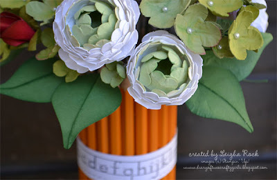 Diary of Two Crafty Girls: Teacher Bouquet {Tutorial}