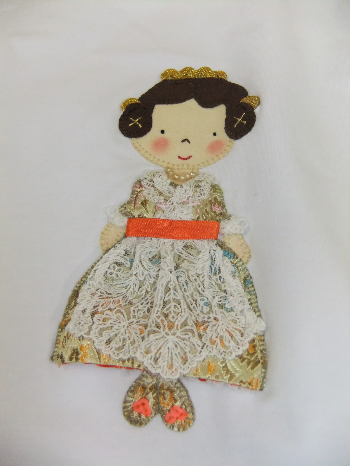 ENTRE TELAS: TRABAJOS DE PATCHWORK EN LA ACADEMIA