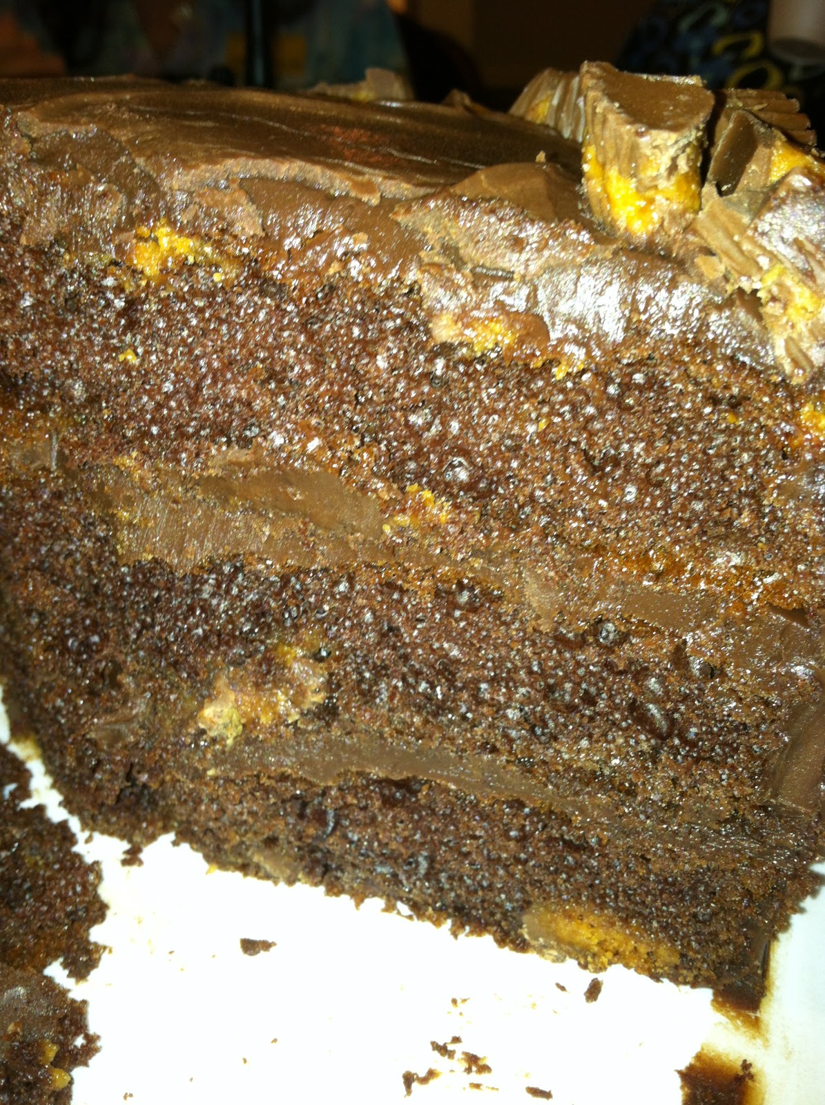 Bake.Run.Live: Chocolate + Reece cups + cake = Peanut Butter Fudge Cake