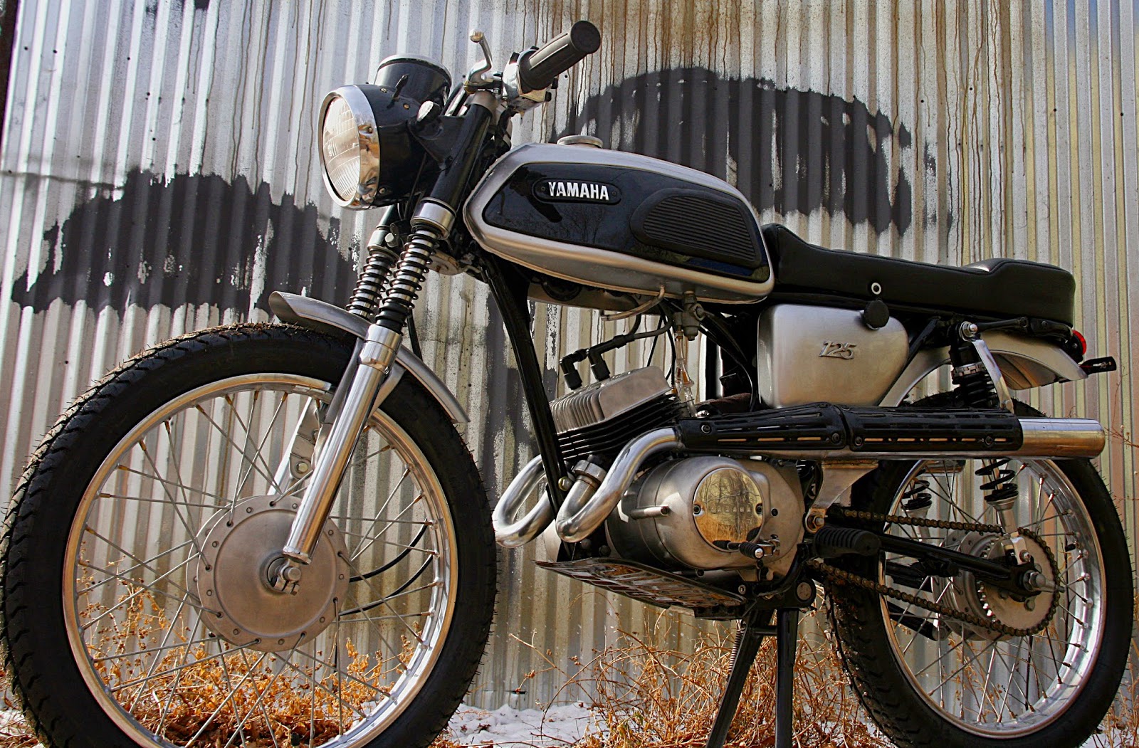Rusty Bolt Garage: 1968 YAMAHA AS1-C Street Scrambler