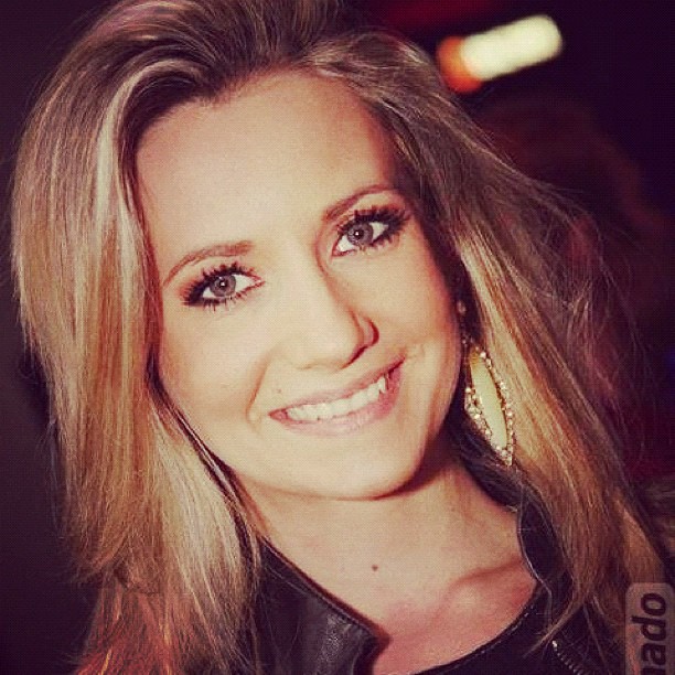 Fã Clube Oficial Jéssica Weber